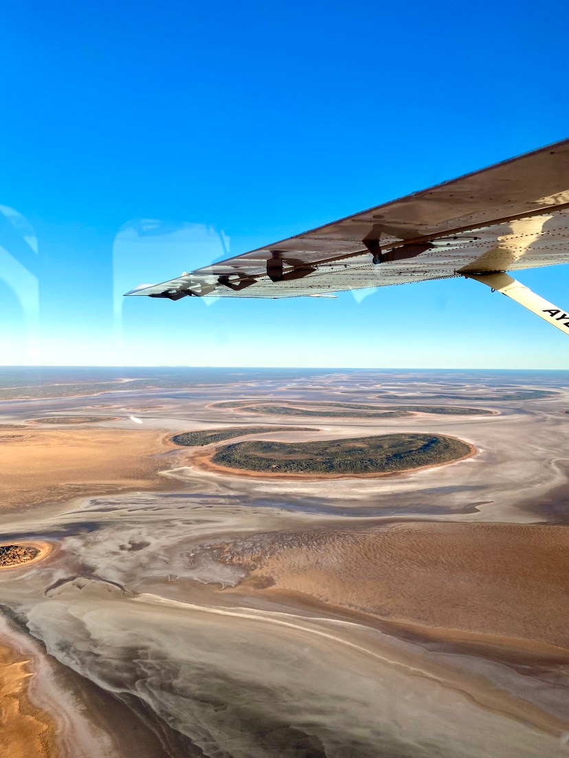 Fly Uluru | Uluru Plane & Helicopter Flights Ayers Rock Scenic Flights